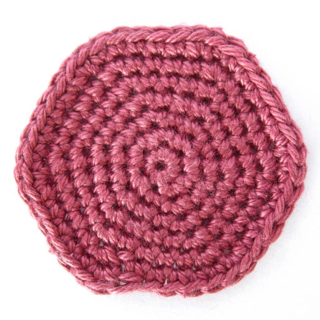 How to Crochet Circles in Spiral Rounds | Supergurumi