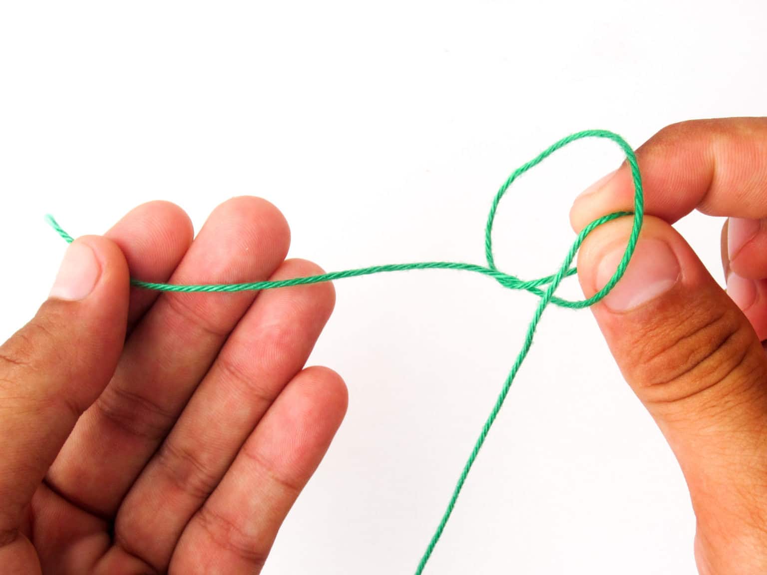 How to Do a Slip Knot | Supergurumi