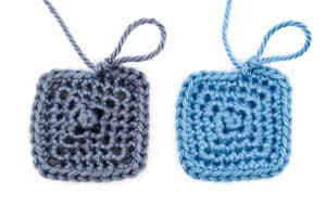 How to Crochet Cubes in Spiral Rounds | Supergurumi