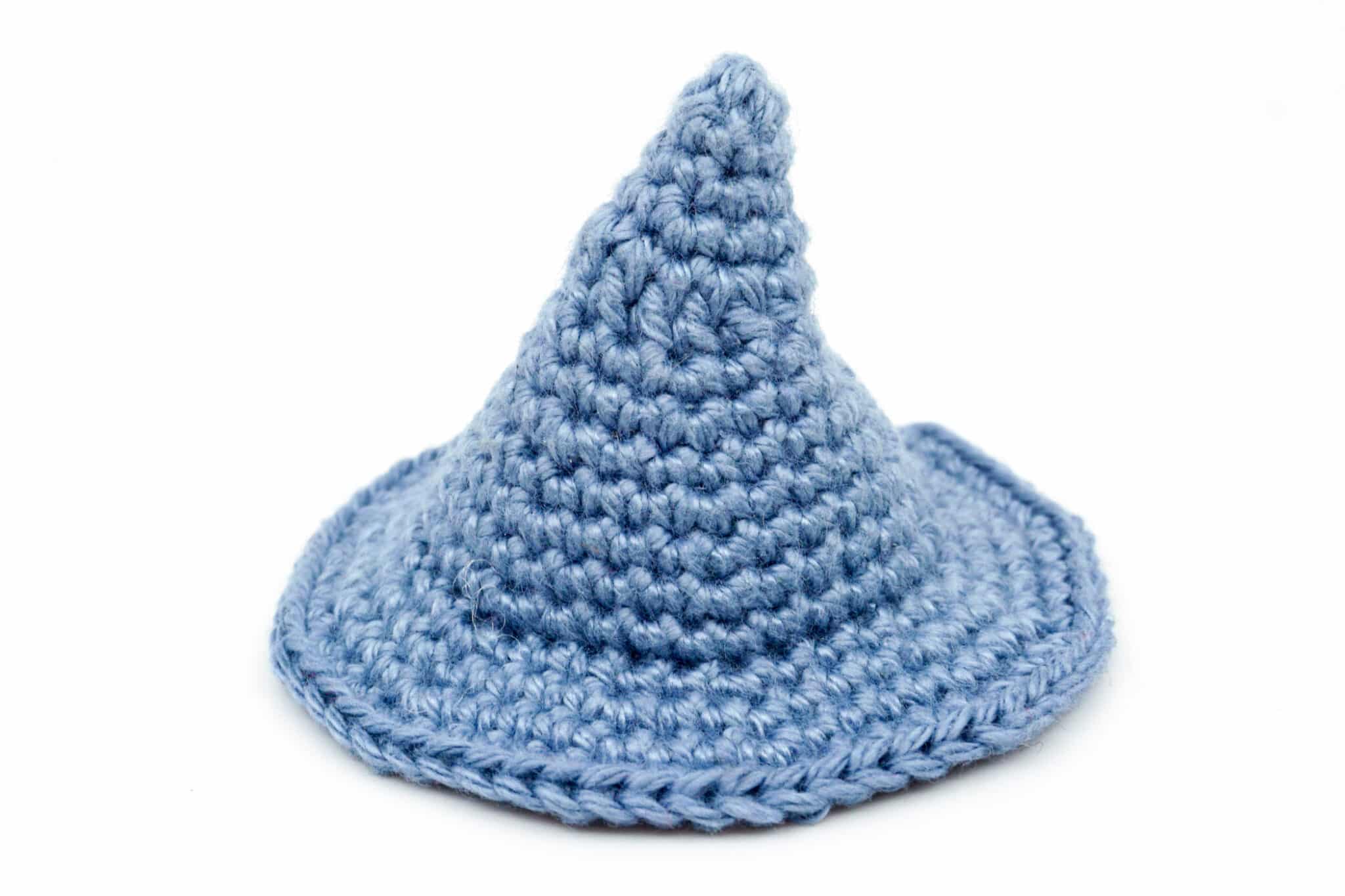 Amigurumi Mage and Wizard Crochet Pattern | Supergurumi