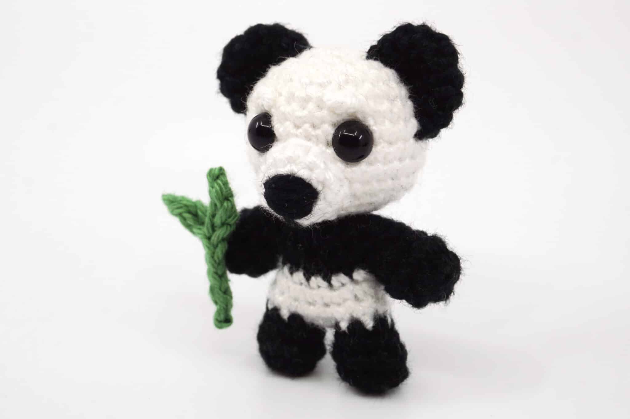 Free Panda Crochet Pattern - Mini Noso | Supergurumi