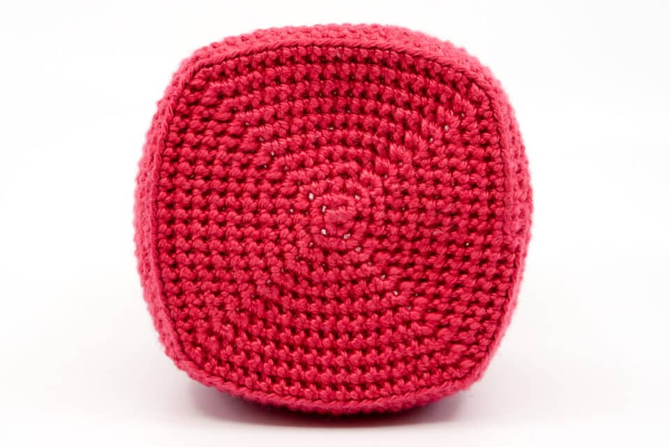 Reusable Gift Box Crochet Pattern | Supergurumi