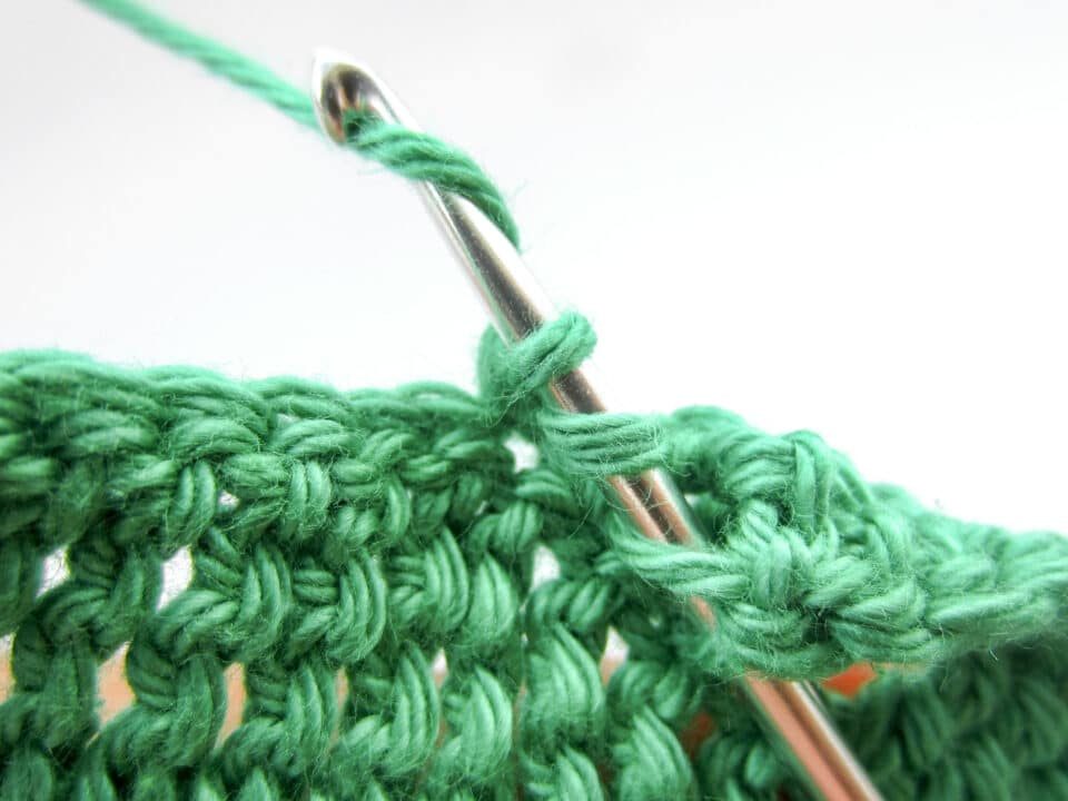 How to Crochet Double Treble Crochet Stitches | Supergurumi