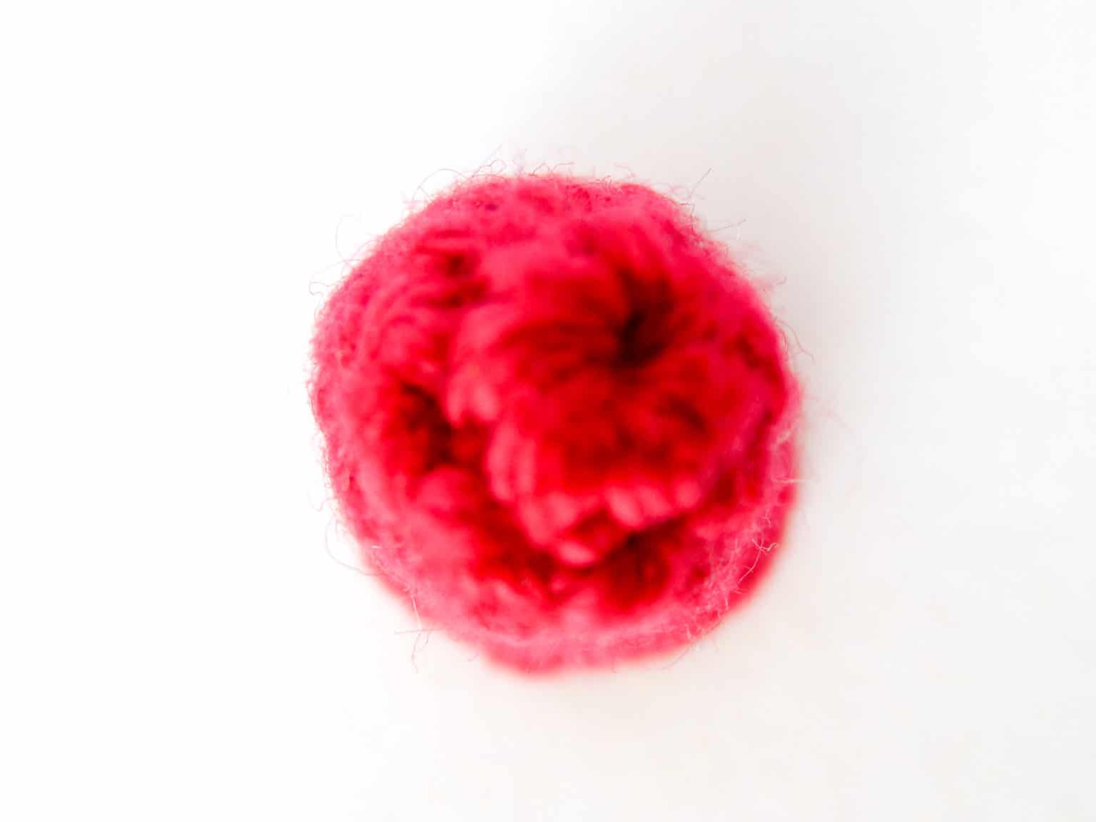 How to Crochet Cones in Spiral Rounds | Supergurumi