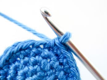 How to Crochet Loop Stitches | Supergurumi