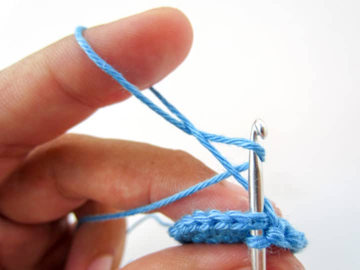 How to Crochet Loop Stitches | Supergurumi
