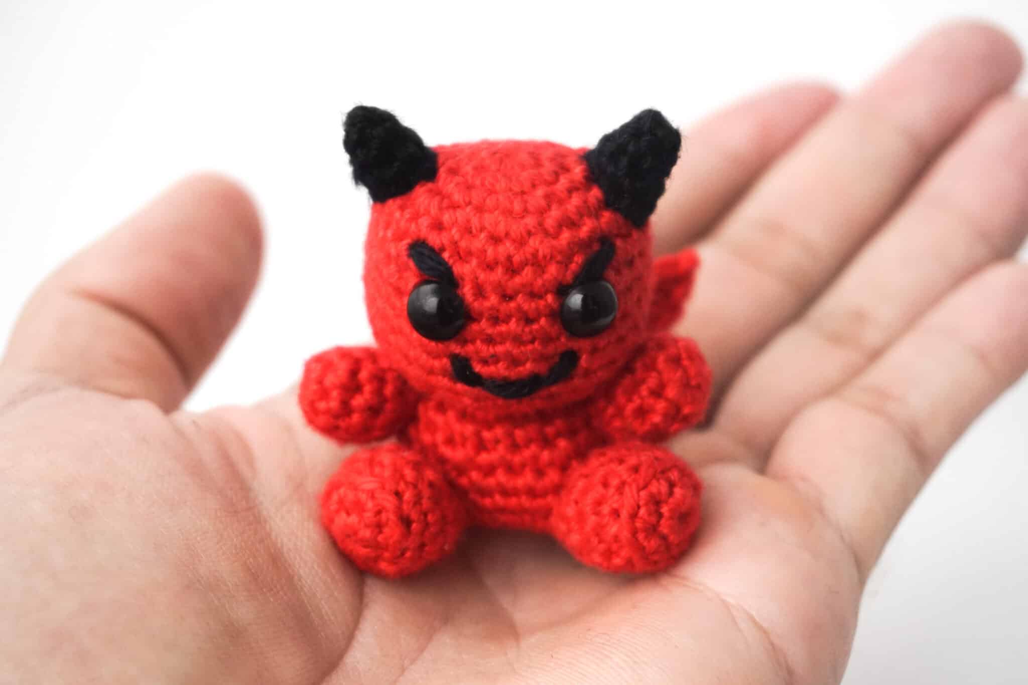 Amigurumi Crochet Devil Pattern | Supergurumi