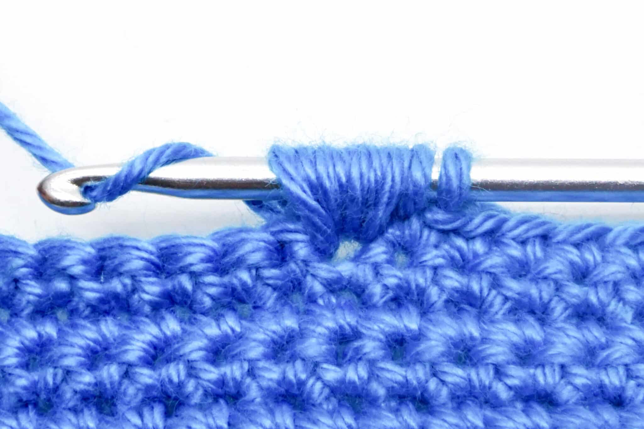 How to Crochet Puff Stitches | Supergurumi