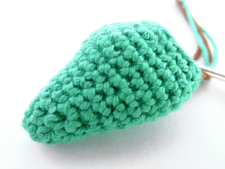 Amigurumi Crochet Gecko Bookmark - "Book-Gecko" | Supergurumi