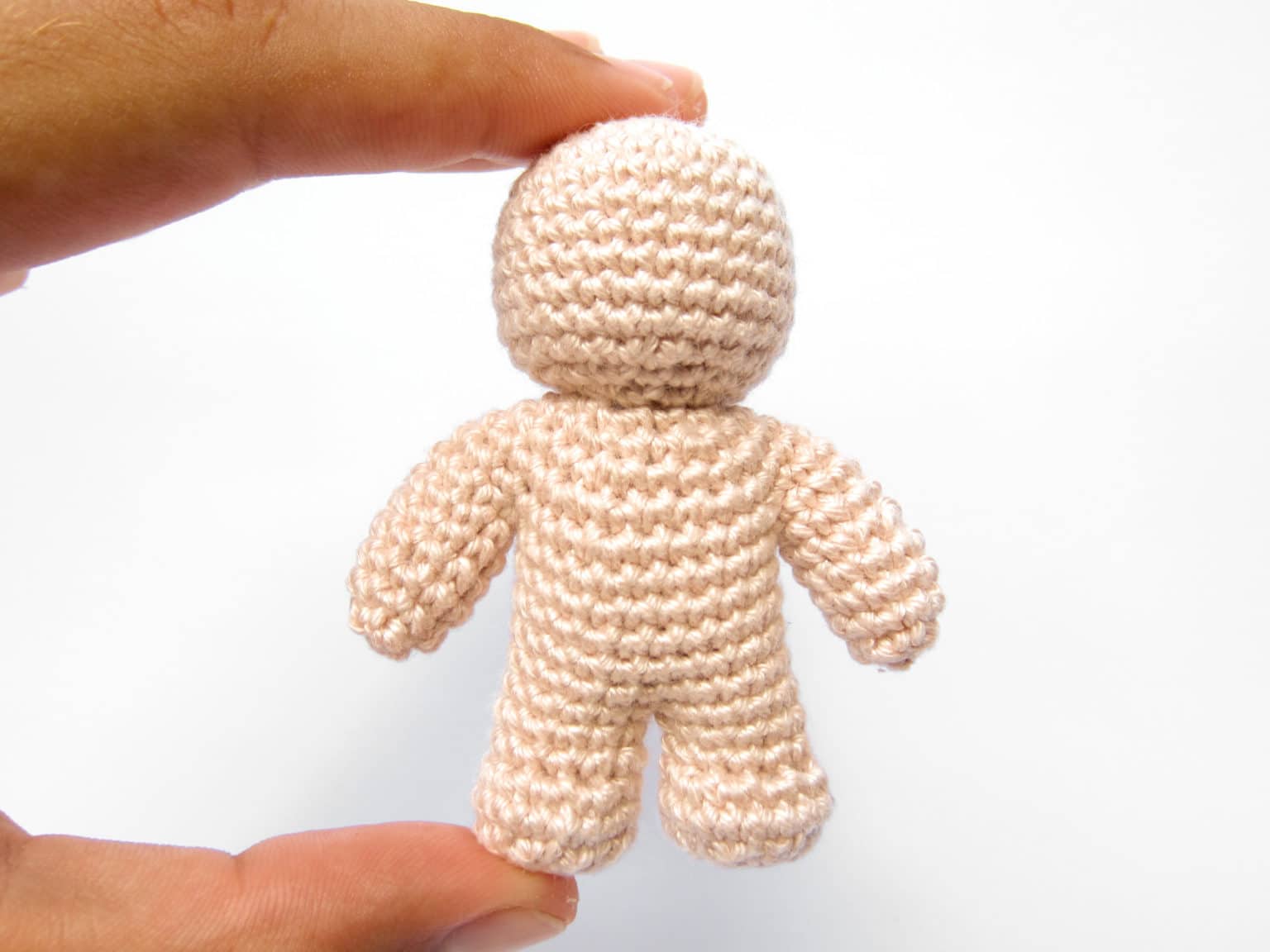 One Piece Crochet Doll Pattern | Supergurumi
