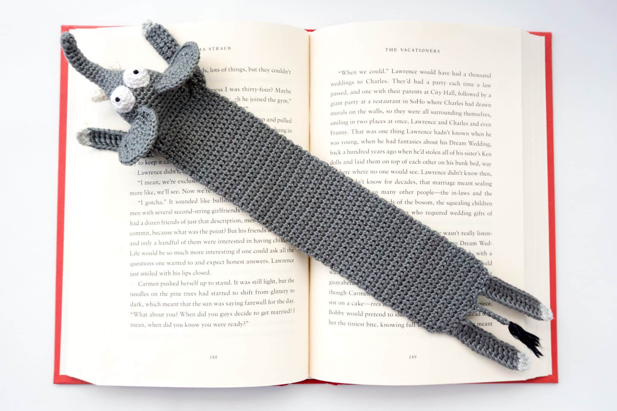 Amigurumi Elephant Bookmark Crochet Pattern | Supergurumi