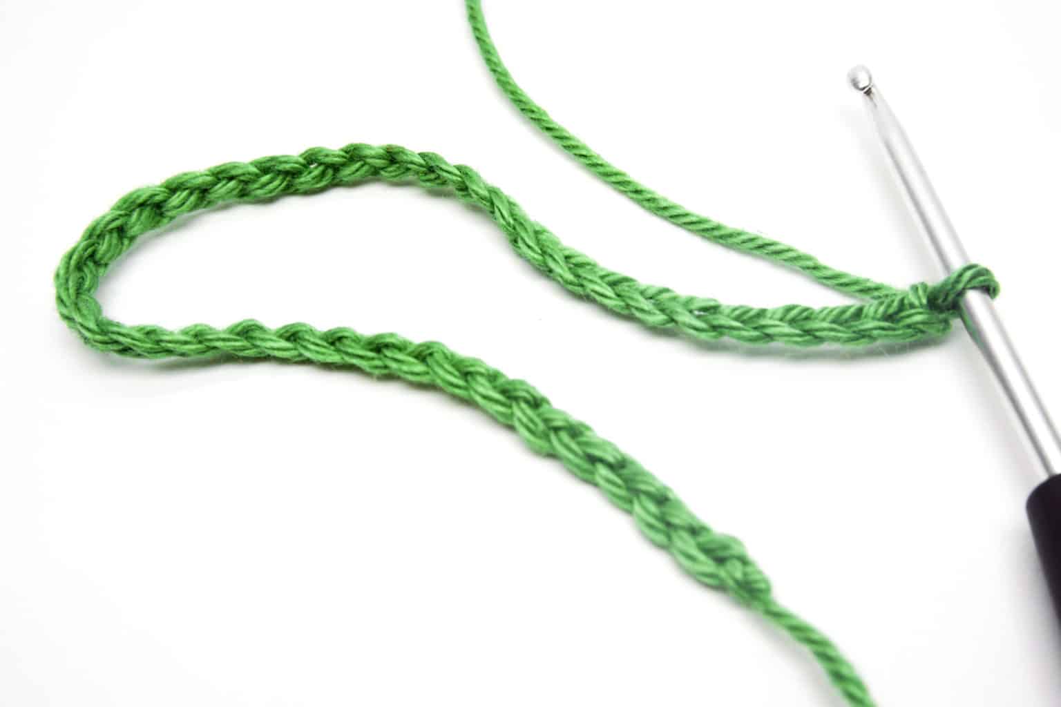 Leaf Cable Tie Crochet Pattern | Supergurumi