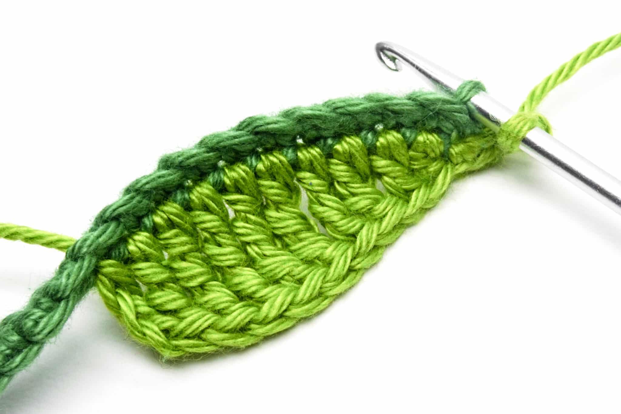 Leaf Cable Tie Crochet Pattern | Supergurumi