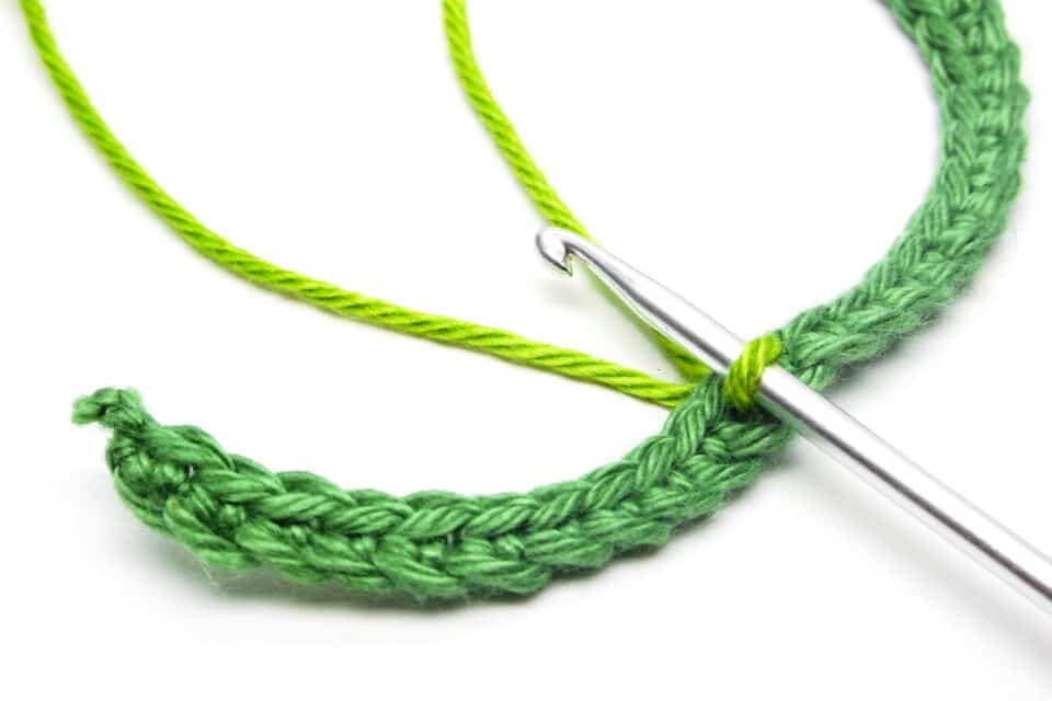 Leaf Cable Tie Crochet Pattern | Supergurumi