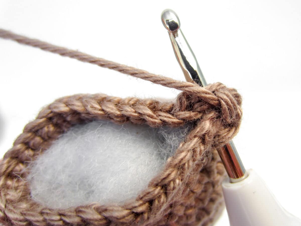 Amigurumi Crochet Mouse Bookmark - "Book Mouse" | Supergurumi