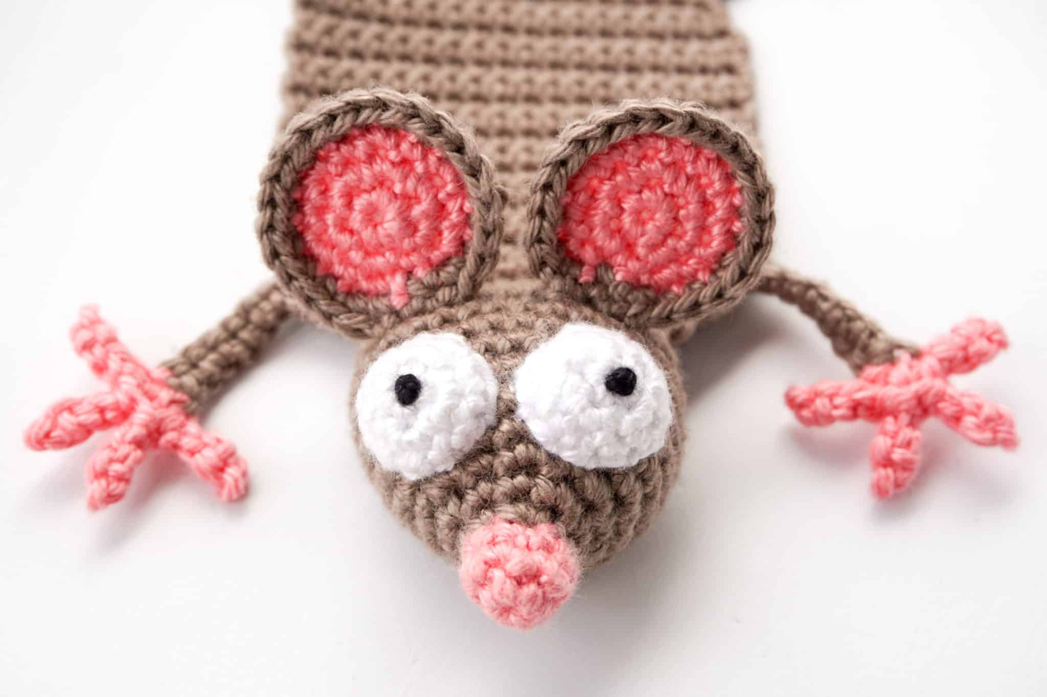 Patrón de Crochet Ratón Marcapáginas Amigurumi - «Ratón de Libro ...