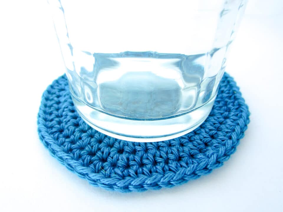 Circular Crochet Coaster Pattern | Supergurumi