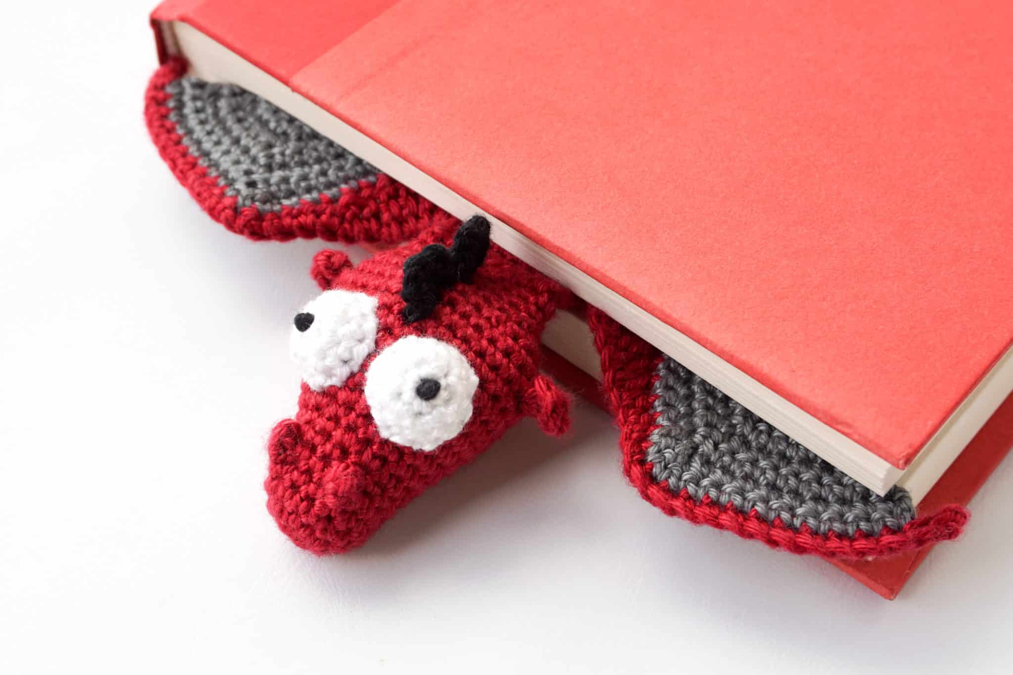 Amigurumi Crochet Dragon Bookmark | Supergurumi