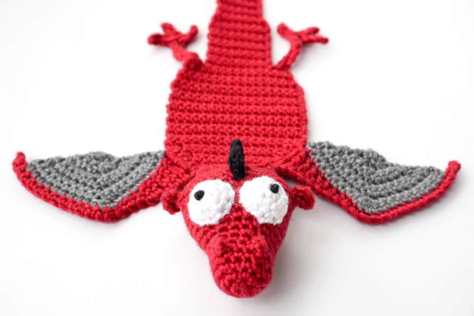 Amigurumi Crochet Dragon Bookmark | Supergurumi