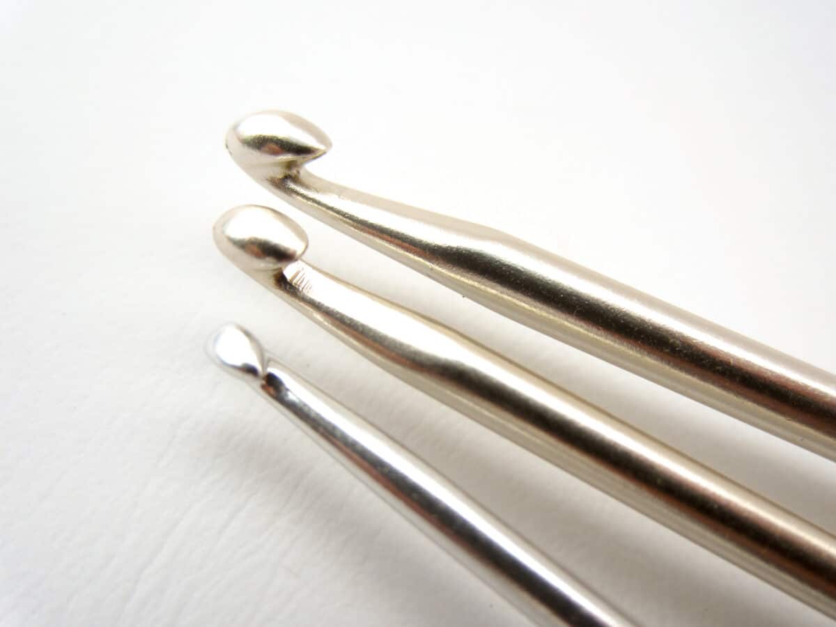 Choisir le Bon Crochet pour Chaque Fil | Supergurumi