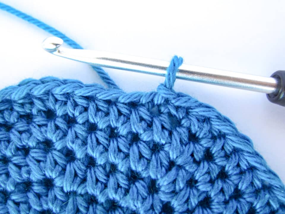 Comment Faire une Maille Coulée au Crochet | Supergurumi